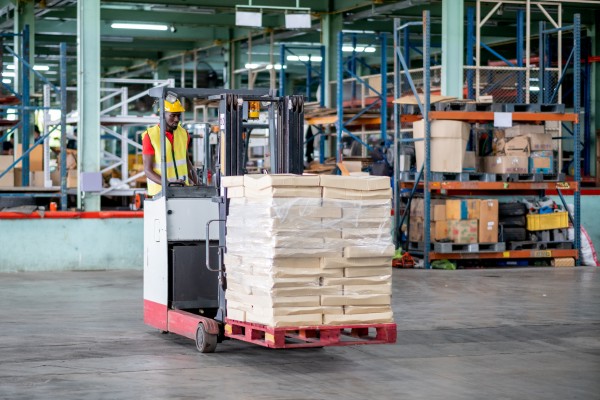 What Are Pallets Made Of? A Detailed Guide to Common Materials | Blog ...